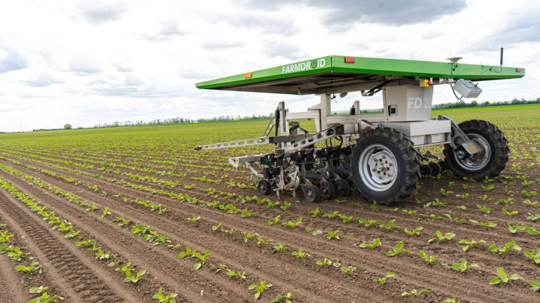 FarmDroid FD20 | Autonomous Farming Robot for Precision Agriculture
