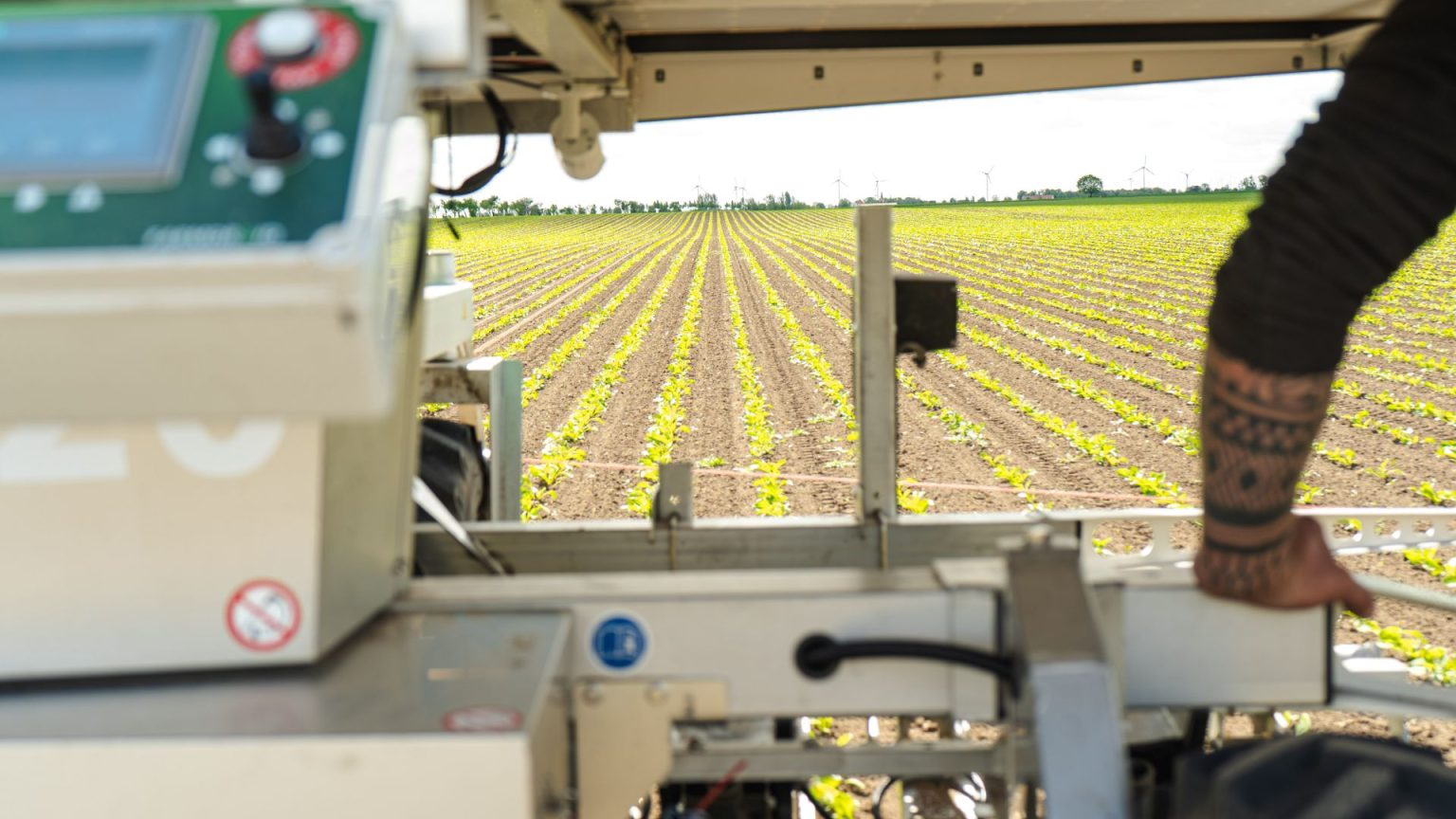 About FarmDroid: Revolutionizing Agriculture with Robotic Precision