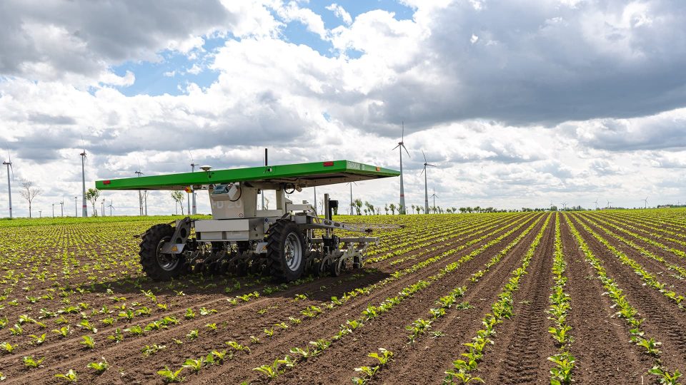 FarmDroid - Robots agricoles avancés pour l'agriculture moderne