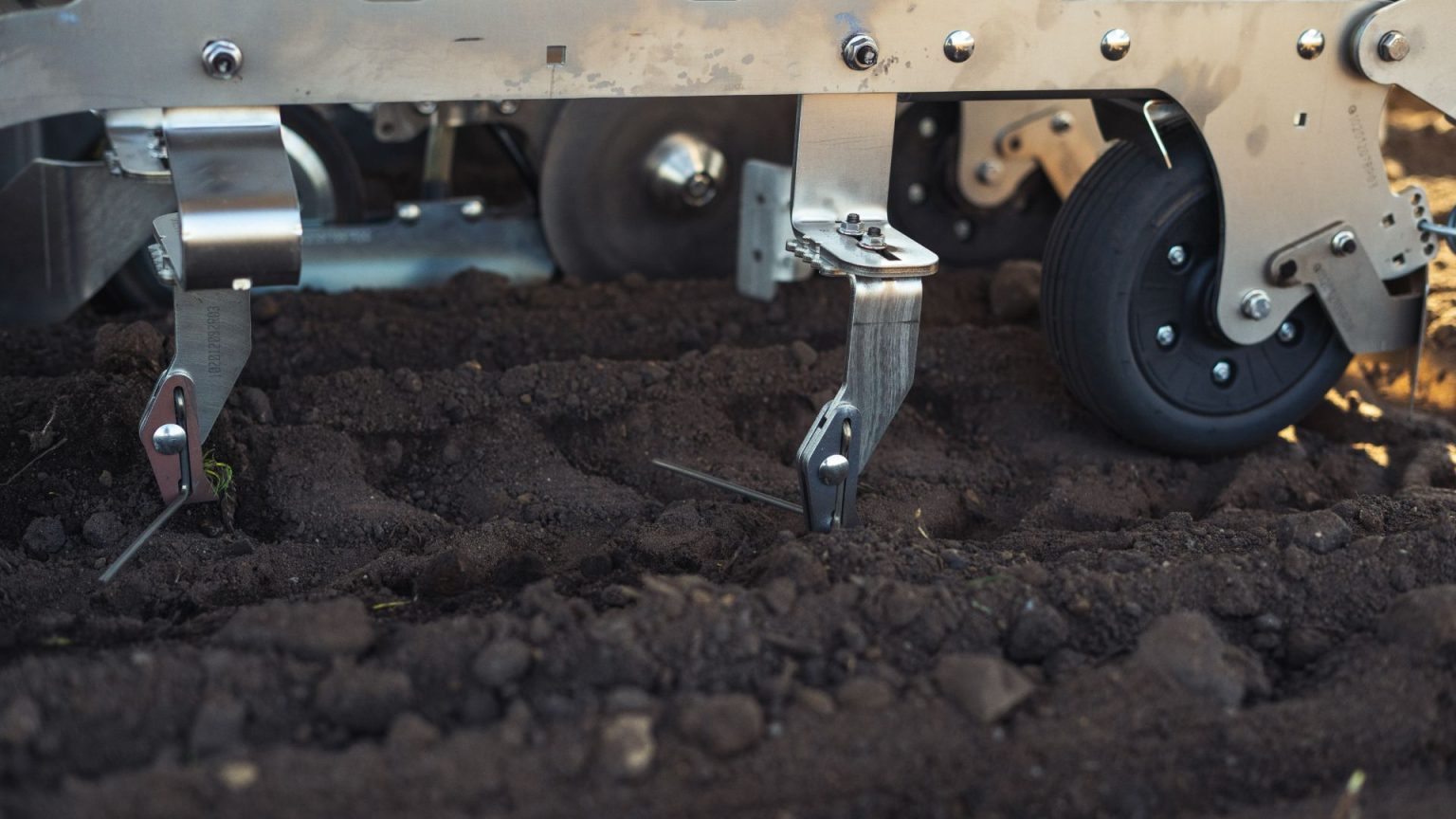 Autonomous Weeding Robot | Efficient Mechanical Weeding System for Farms